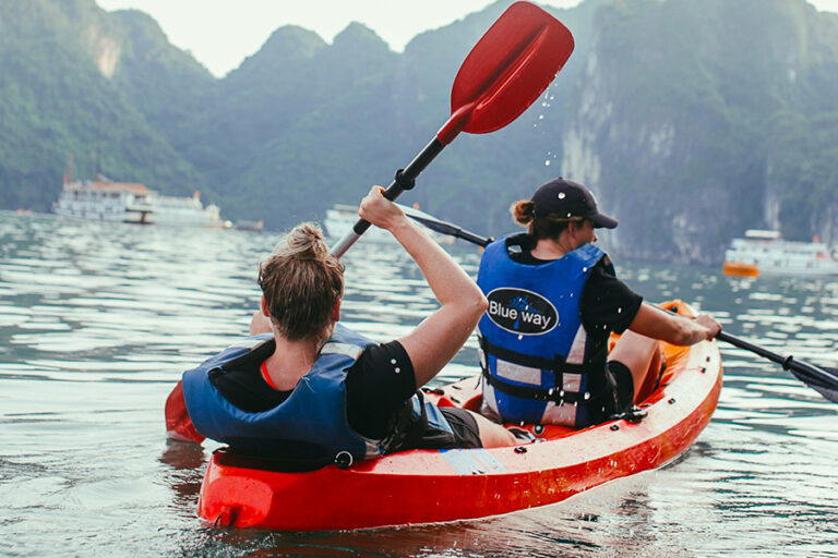 Pourquoi le Canoë-Kayak est le Futur du Team Building ! - Evos